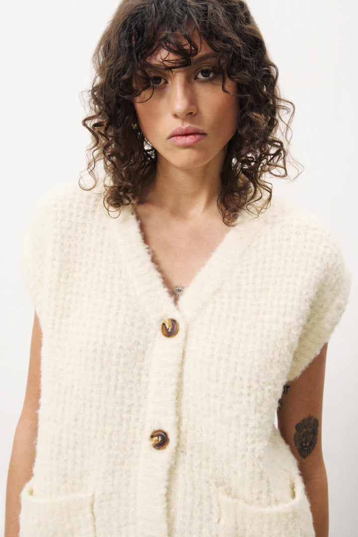Magaly Knitted Vest – willow.ie